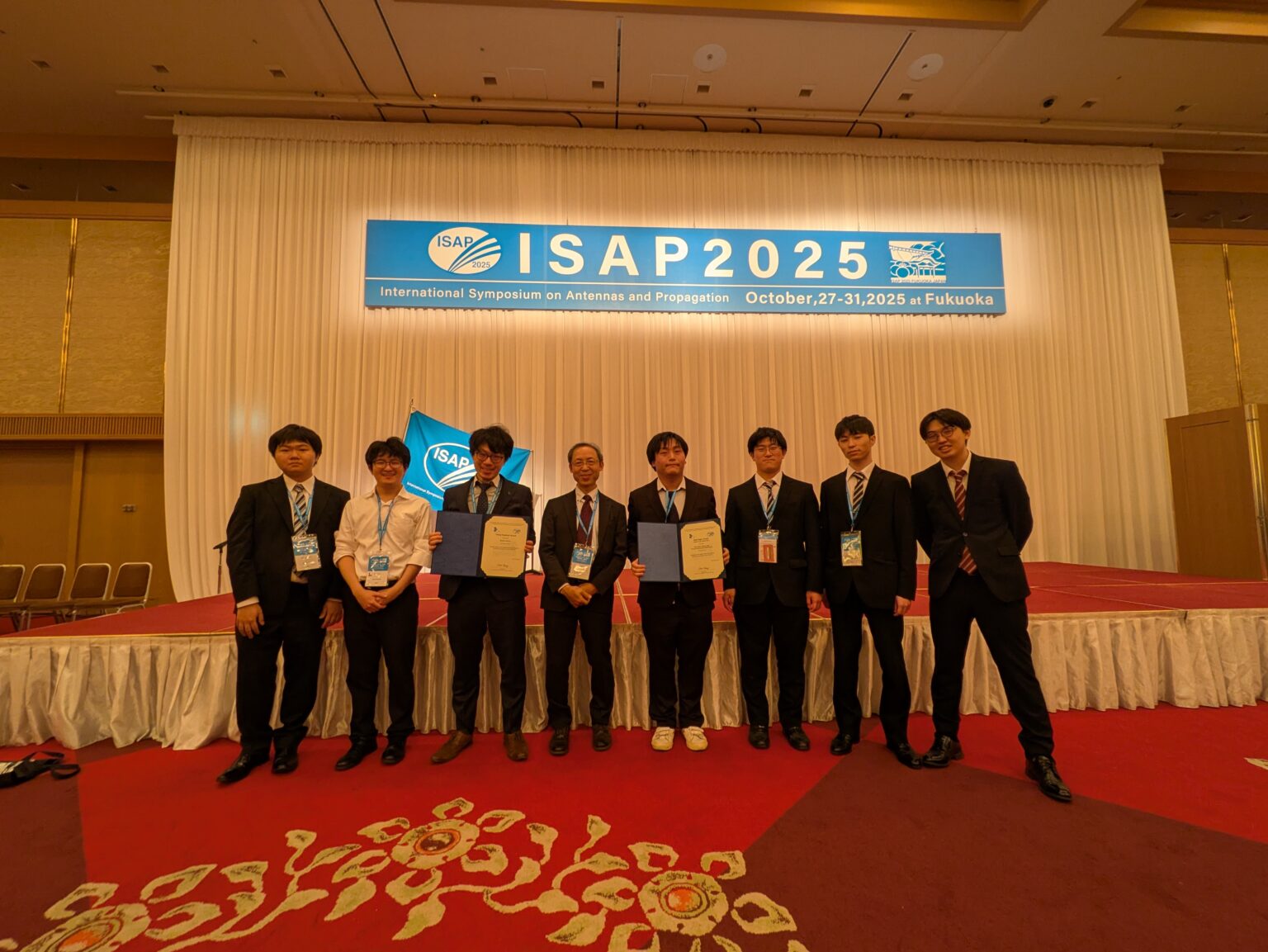 理工学専攻 電気電子通信コース院生が ISAP2025 Best Paper Award を受賞 | 岩手大学理工学部 理工学専攻／理工学研究科（Faculty of Science and ...